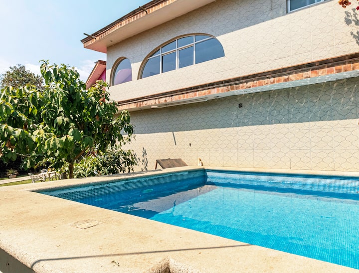 Alberca, Jardín, Asador Y Naturaleza - Tepoztlán