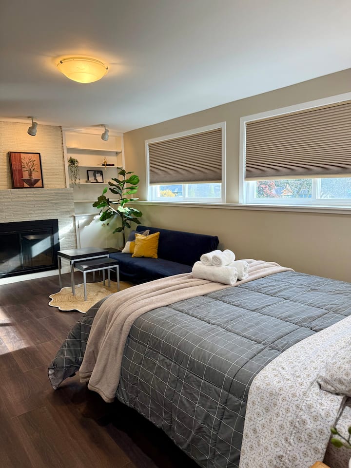 Private Kitchen And Bath - Suite Near Light Rail - エドモンズ, WA