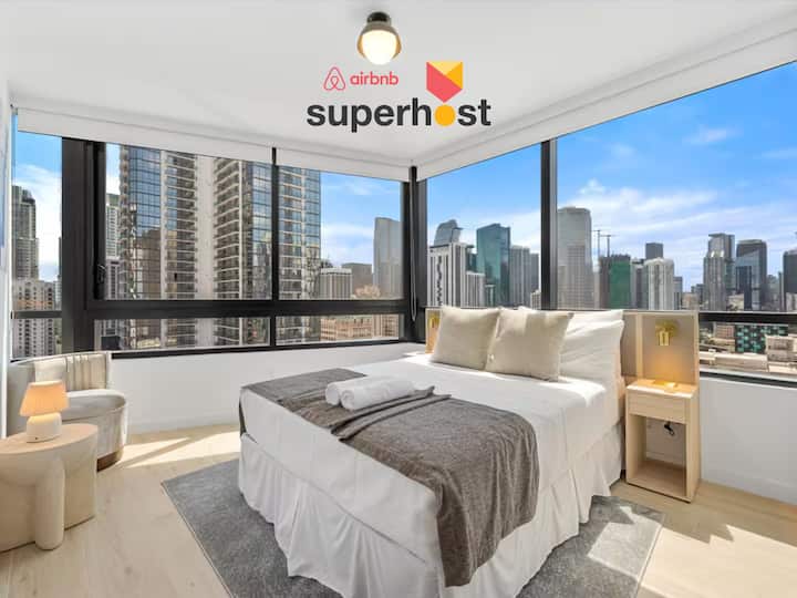 District 225 #2309 | Premium Miami Master Suite - Miami
