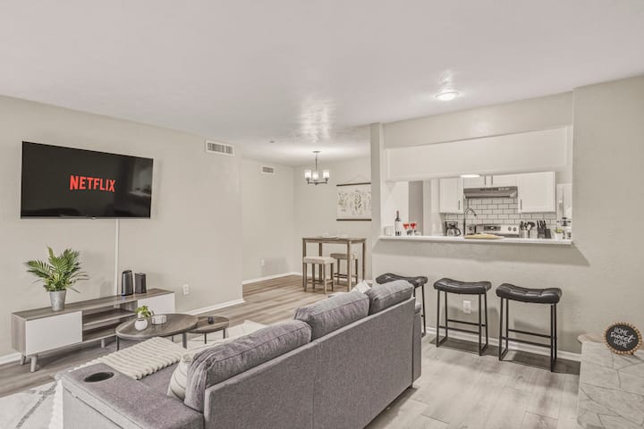 Stylish 1br/pool + Gym/near Galleria/20 Min To Dt - Dallas