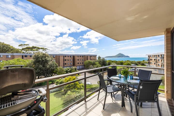'Shoaley Shores On Intrepid' - Port Stephens