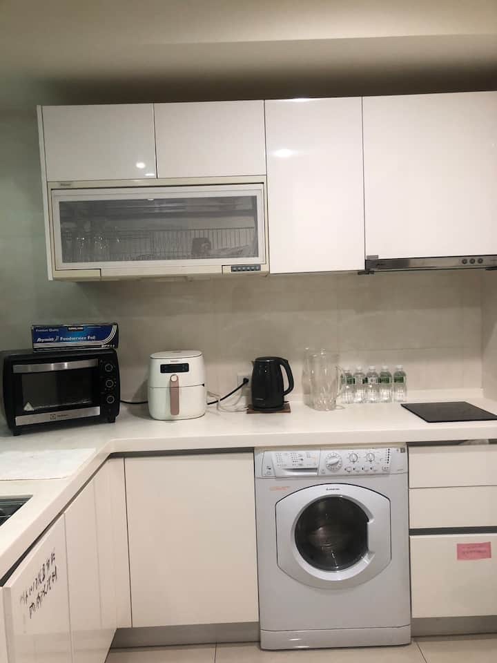 24小時保全新大樓/免費健身房/獨享按摩椅/鄰近櫻花道/大樓後院大廳 - 三芝區