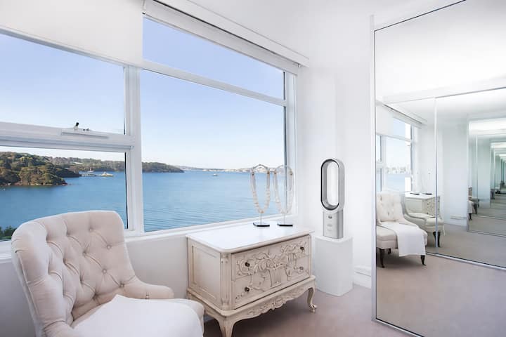 Beautiful Waterfront Apartment In Mosman Sydney - Sydney