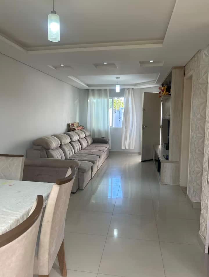 Sobrado Confortável Triplex - Curitiba