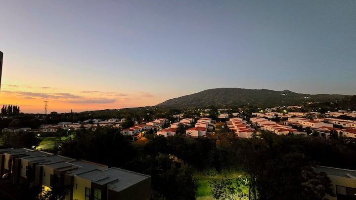 Linda Vista Apt, Alojamiento En Casa Del áRbol - El Salvador