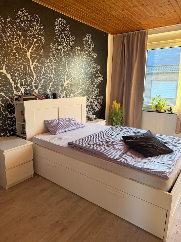 Gemütliche Wohnung Mit Balkon & Kleiner Küche - Nationalpark Eifel