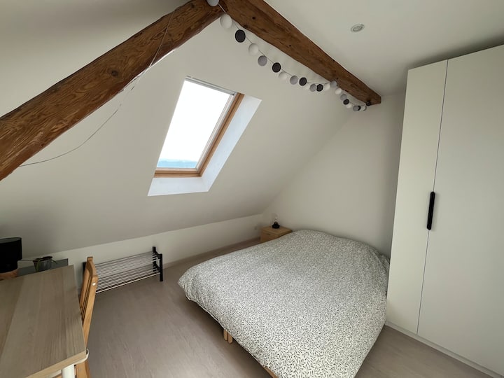 Petite Chambre Près D'yverdon-les-bains Et Parking - Yverdon-les-Bains