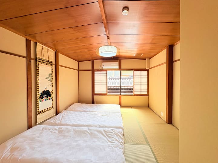 【夏様・天池町】二条站6分钟｜整栋一户建｜3卧2卫2浴｜可住8人｜近二条城｜安静住宅区｜近商场超市 - Kyoto