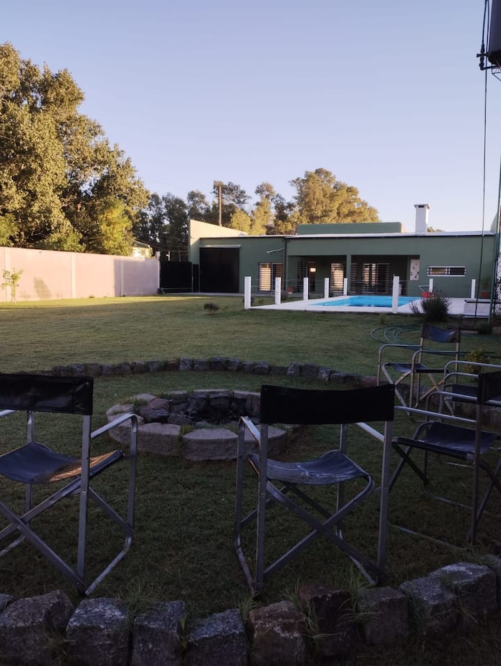 Quinta Con Pileta, Fogón Y Cancha - San Vicente, Argentina