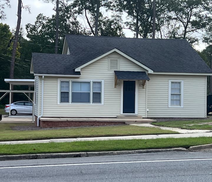 The Madison Cottage - Douglas, GA