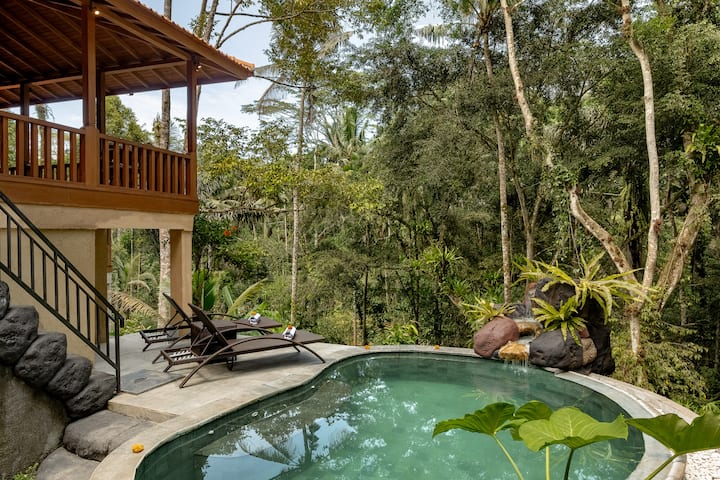 Tegik Sari Villa - Bali