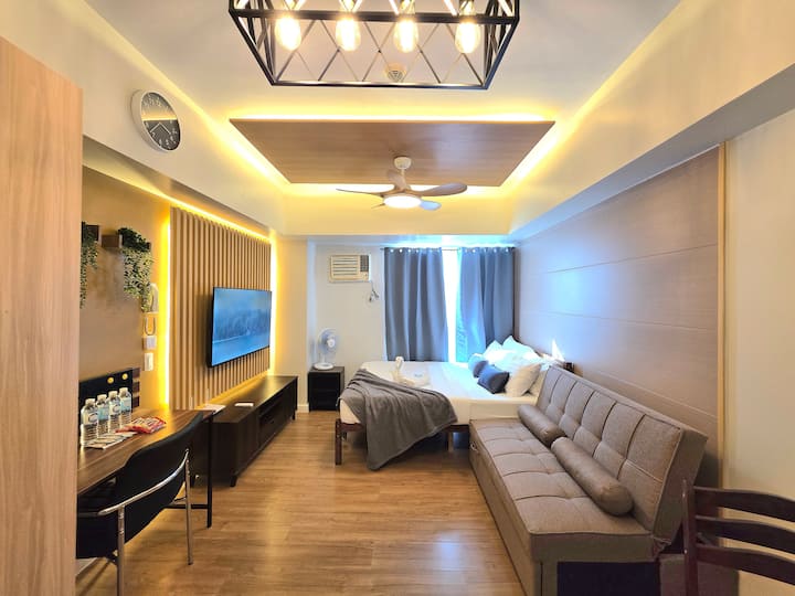 Resort Condo In Ayala Cebu Solinea Tower Gym+pool - Cebu City