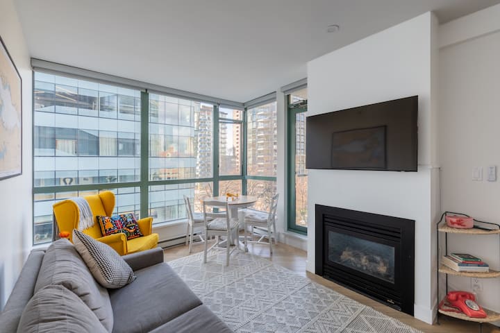 Heart Of Dt Vancouver Condo W Parking - Vancouver