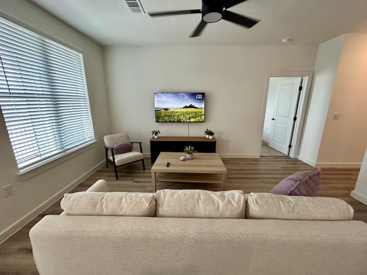 2-br Secure In Katy Pool/gym King F - Katy, TX