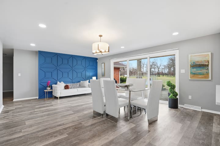 4br 2ba | Golf Course Retreat | Merrillville In - Merrillville, IN