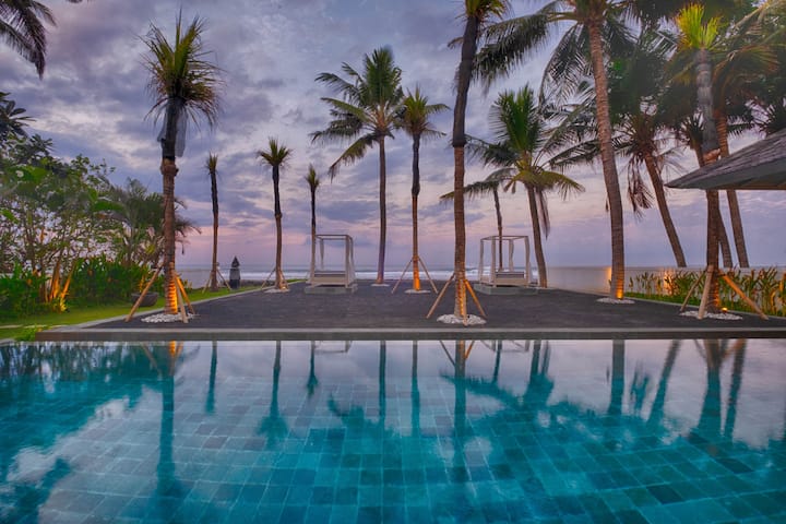 5br Beachfront Villa In North Sanur - Sanur