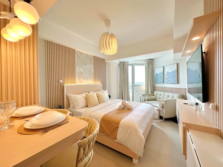 Azure North Haven Suite | Barbados Tower - San Fernando