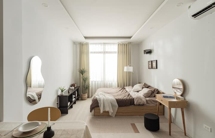 Minimal Japandi Studio With Cozy Lights - China