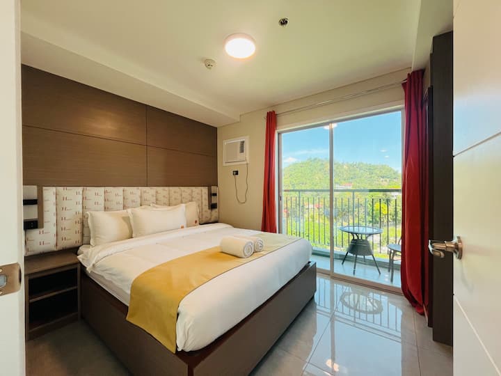1bdr Condotel With Balcony/infinity Pool And Wifi - Cebu