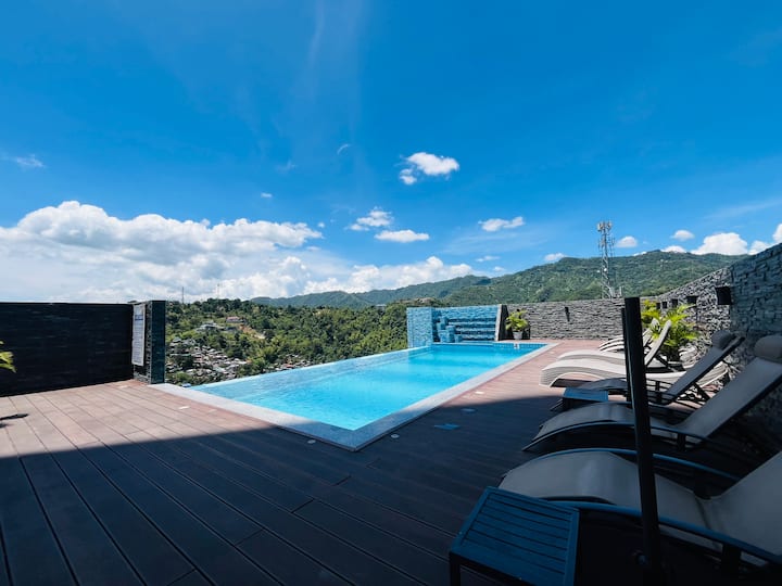 1br W/ Balcony+infinity Pool|near Temple Of Leah - Cebu City