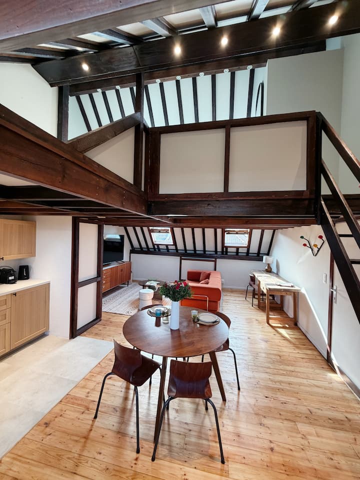 Loft Charmant |À Deux Pas Du Sablon Et Grand Place - Regione Bruxelles, Belgio