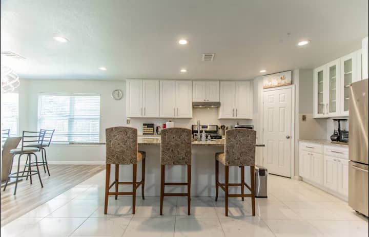 Att Stadium 3 Bedroom 2 Bath Sleep 8 - Arlington, TX