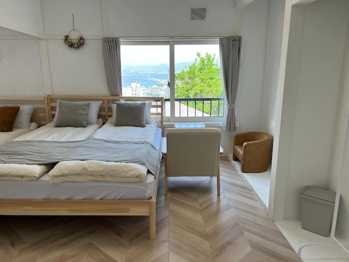 【函館山の眺望抜群オーシャンビューハウス】金森倉庫まで車で5分・函館駅12分、最大8名・75㎡・ - Hakodate