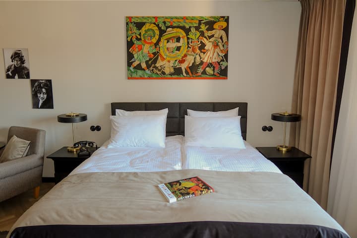 Dethloff Art Residence Zofia Stryjeńska - Warsaw