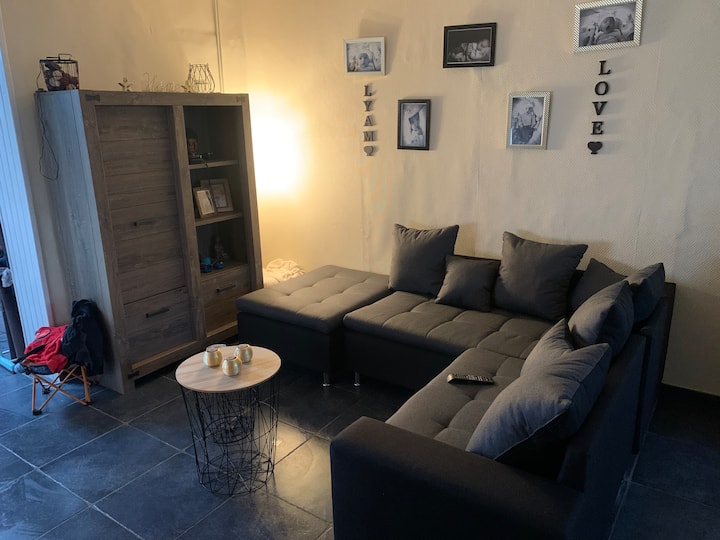 Maison Paisible à Dour - Dour