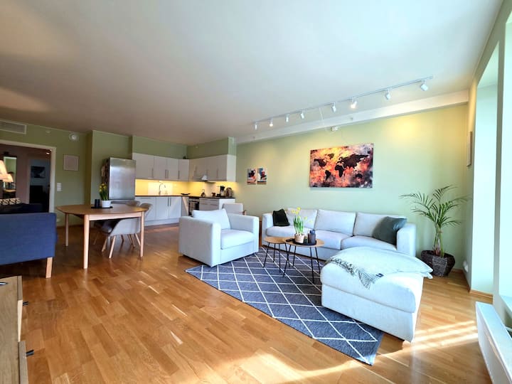 Sjønær,moderne Leilighet.parkering,rolig & Sentral - 스타방에르