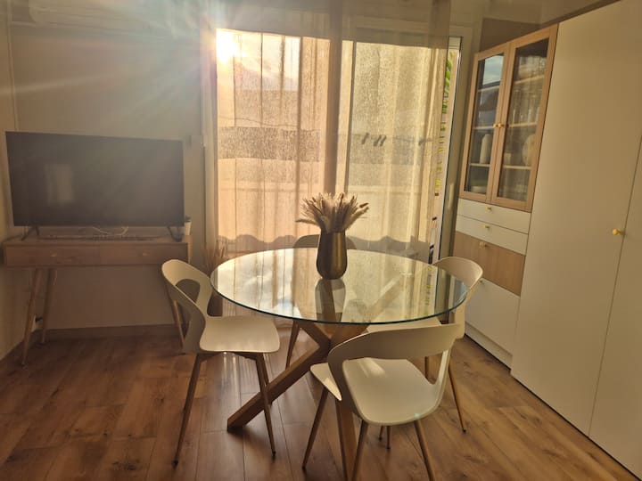 Studio Proche Gare Et Centre-ville - Nimes