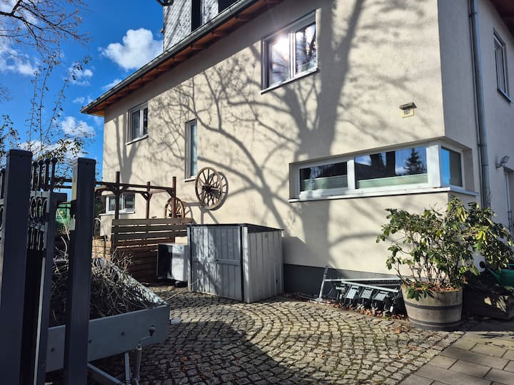 Dachzimmer Mit Schöner Aussicht - Leipzig