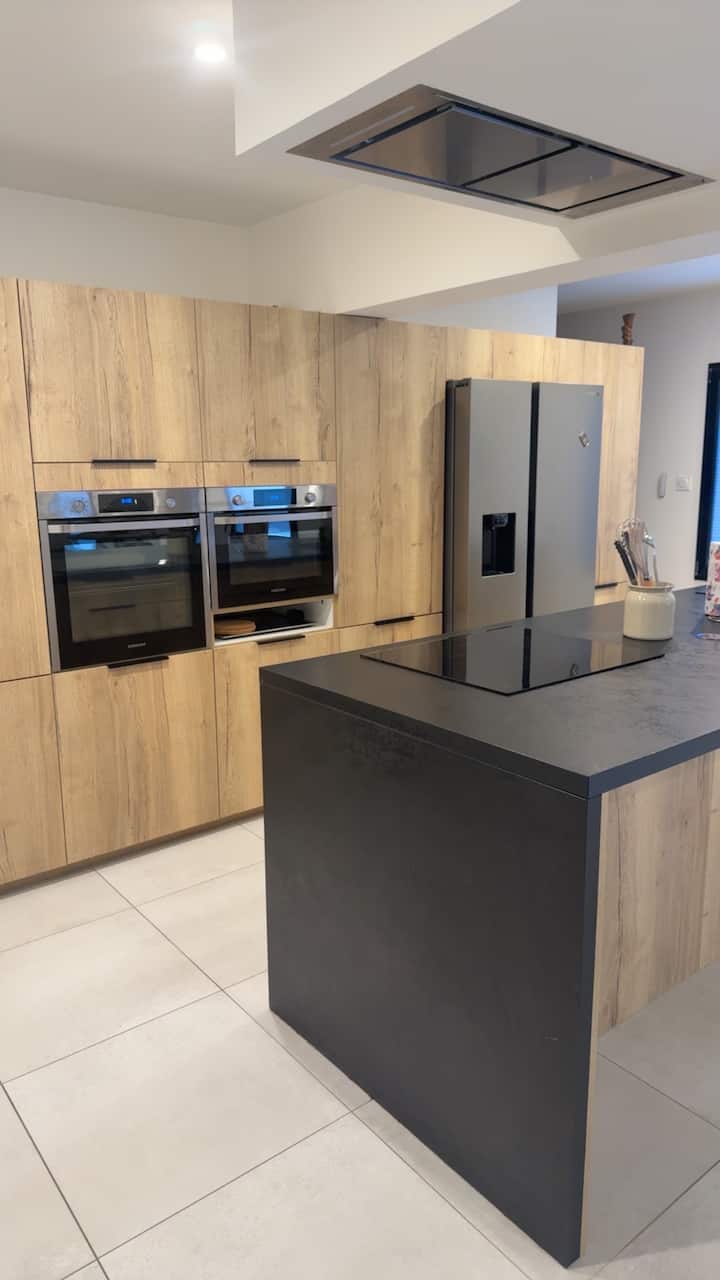 Maison Moderne Et Cosy Avec Grand Dressing - Brest, France