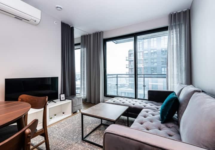 Modern 1br In Griffintown • Indoor Parking - Brossard