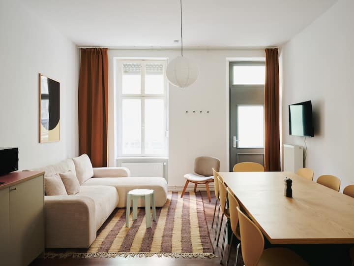 Nook Box Design Apartment Terra · 2br · Sleeps 8 - Berlin