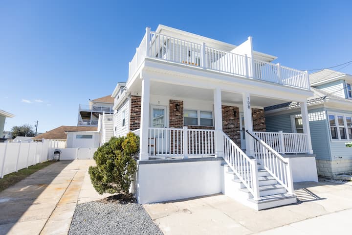 Wildwood Crest | 1st Floor | 2 Bdr Condo | Porch - Stone Harbor, NJ