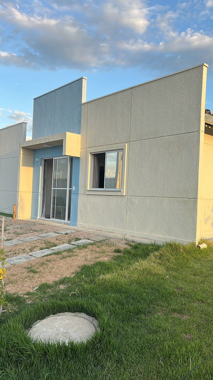 Casa Em Condomínio Fechado Bem Localizado - Paulo Afonso