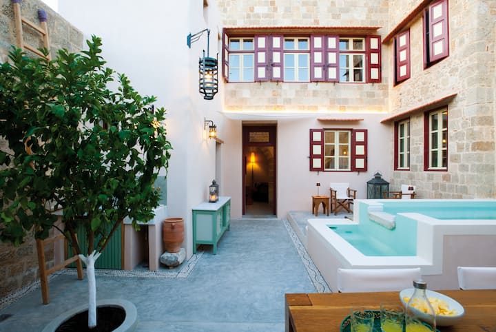 Vivila – Timeless Home In Rhodes Old Town - Rhodes