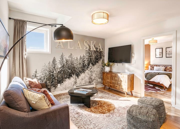 Walkable Downtown Location With Mountain Views - Seward, AK