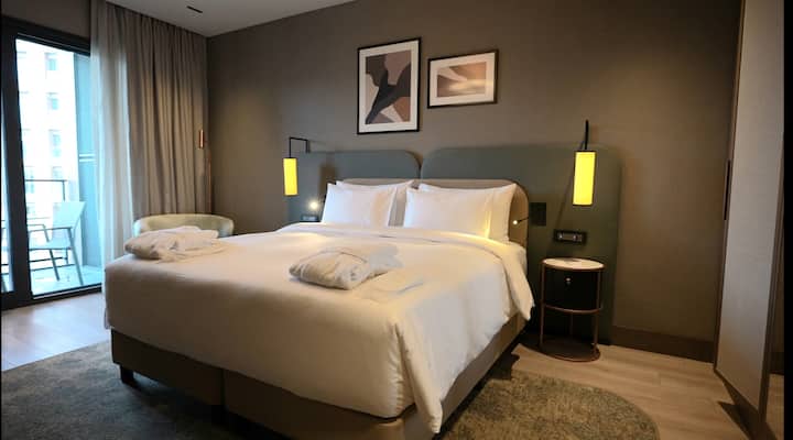 Lükste Yeni Merkez Havuz, Gym Lüx 1+1 Daire Db Bad - Estambul