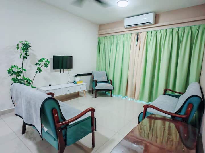 Dy Palm Garden Lahad Datu (Ground Floor) - Kinabatangan