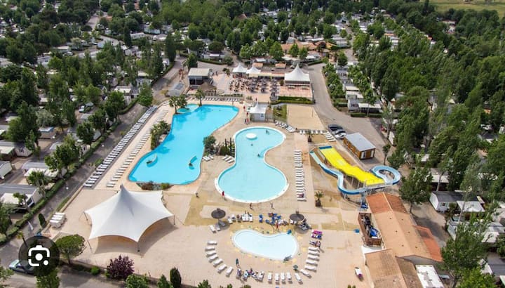 Location Tout Confort Camping 4 * - Vias