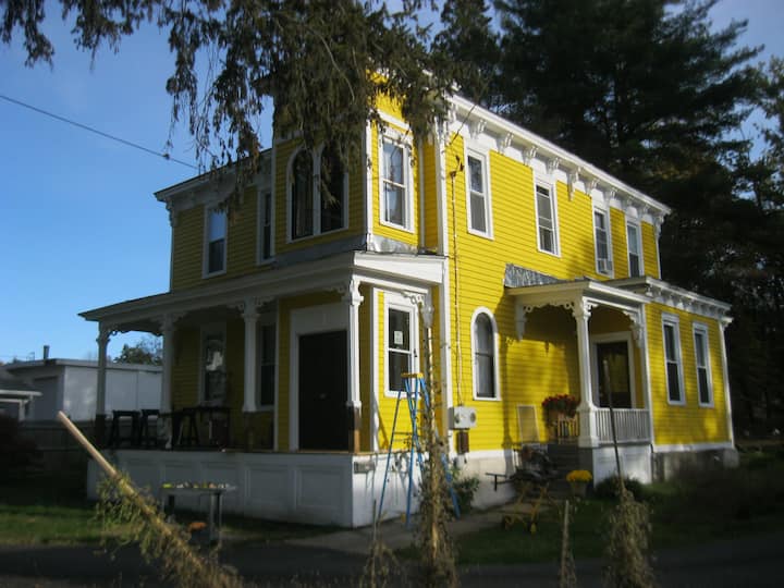 Historic Rosemont - Saratoga Springs, NY