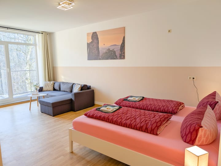 Ruhiger Balkon Am Bach | 6p | Perfekte Lage - Sebnitz
