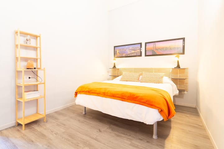 Il Nespolo | Centro Storico & Free Wi-fi - Asti