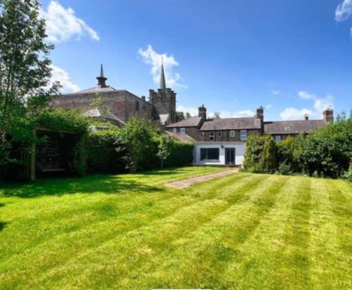 Cheviot House, Stone Cottage In Wooler Nr Cheviots - Wooler