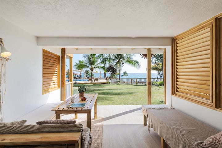 Surfers Bay Hotel - Studio Oceanview Room - Barbados