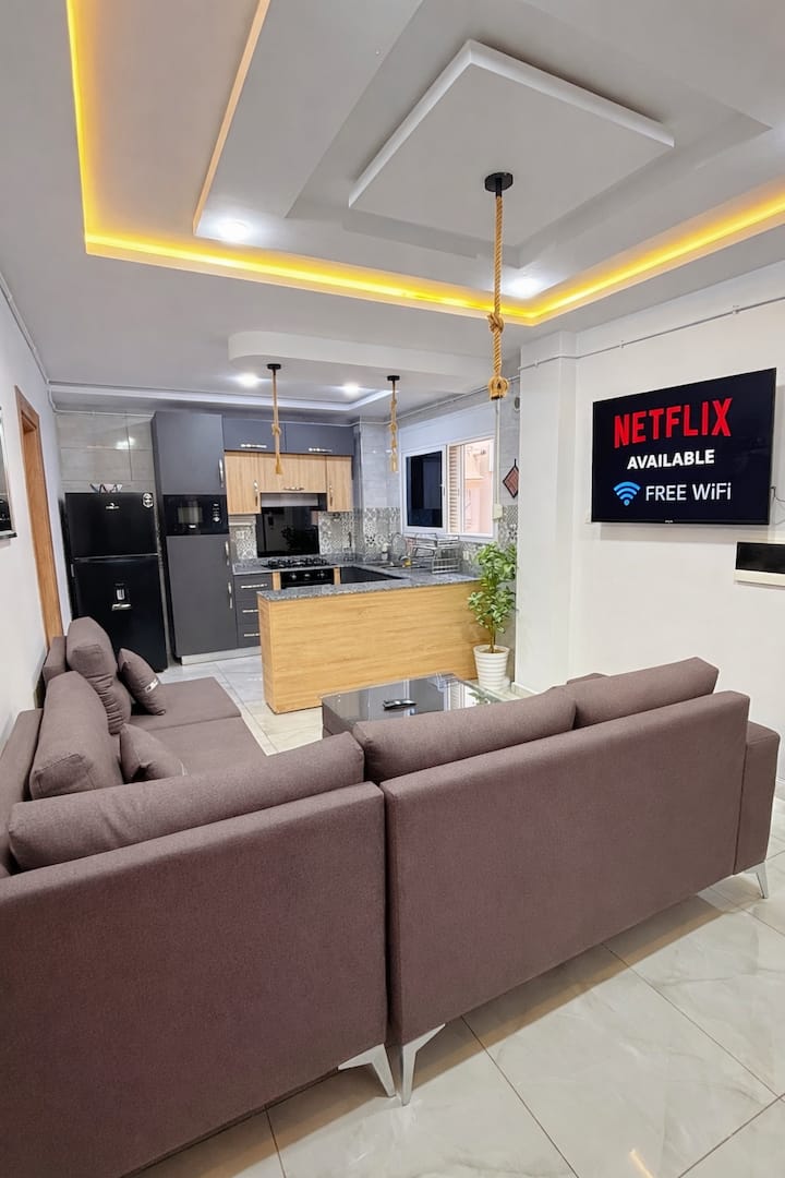 Ania Loft - Algiers