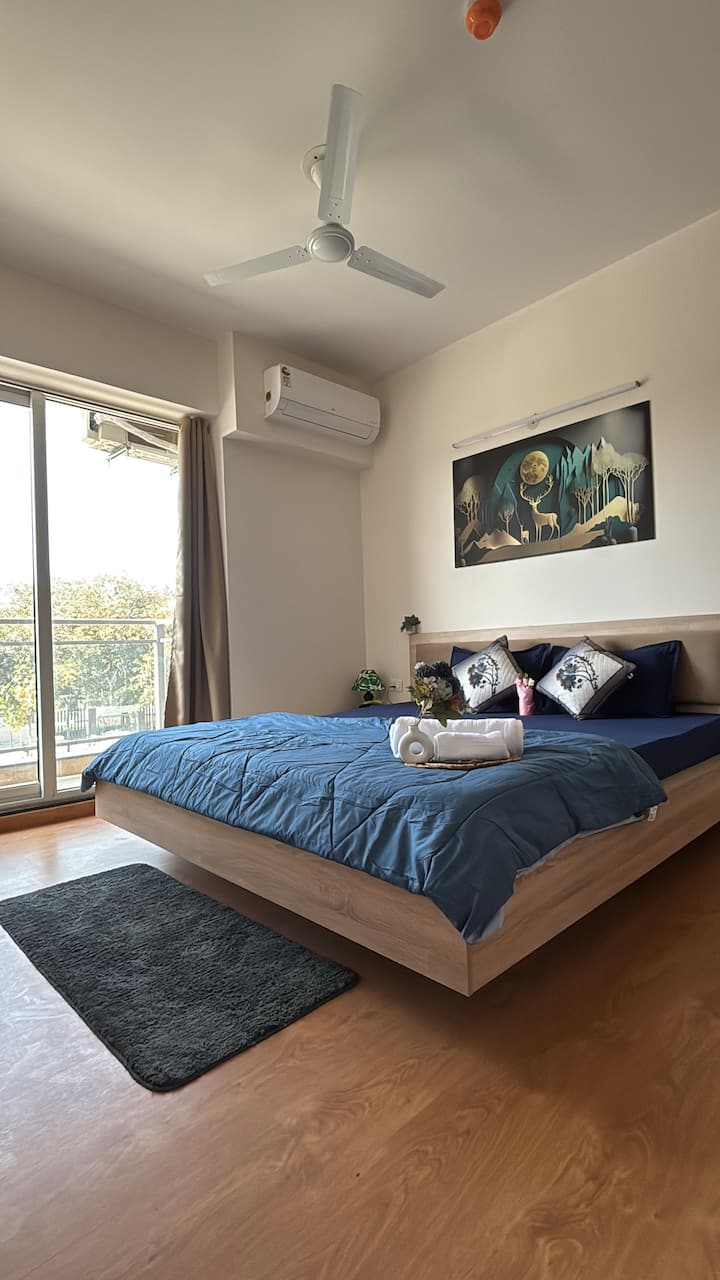 Green Suites/pari Chowk/godrej/expo Mart/delta 1 - Noida