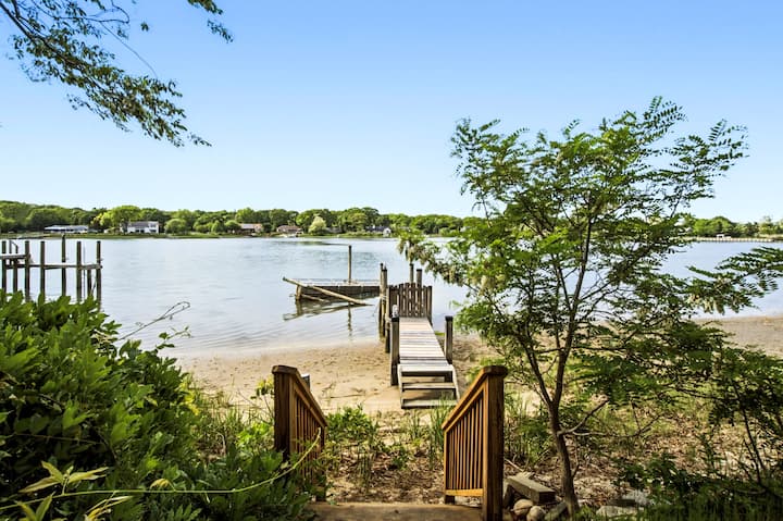 Southold Waterfront On Goose Creek | Dock & Kayaks - Greenport, NY